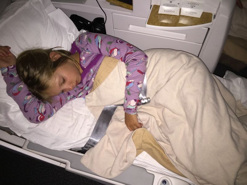 5 Tips to Fly First Class with Kids